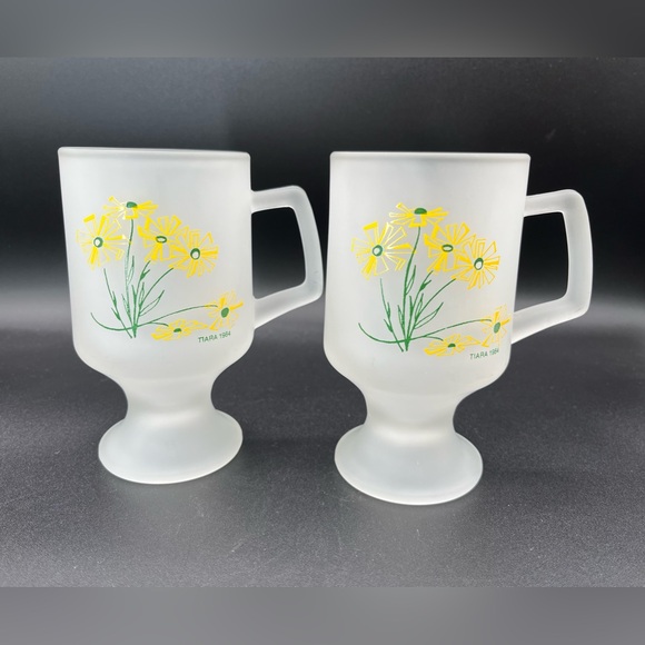 Tiara | Dining | Tiara 984 Vintage Yellow Daisy Frosted Pedestal Mug ...